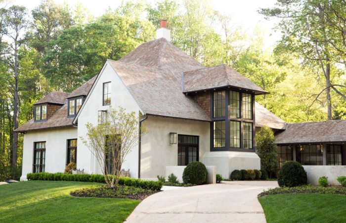 Modern Cottage House: A Blend of Comfort and Contemporary Design ...